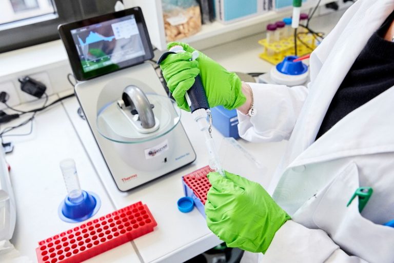 DNA Script Raises €11M in Series A to Reinvent DNA Synthesis