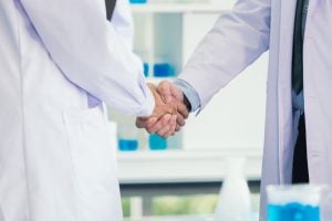 5 steps to strategic partnerships for healthtech startups - Labiotech.eu